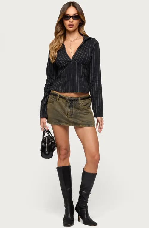 EDIKTED Pinstripe Fitted V-neck Shirt