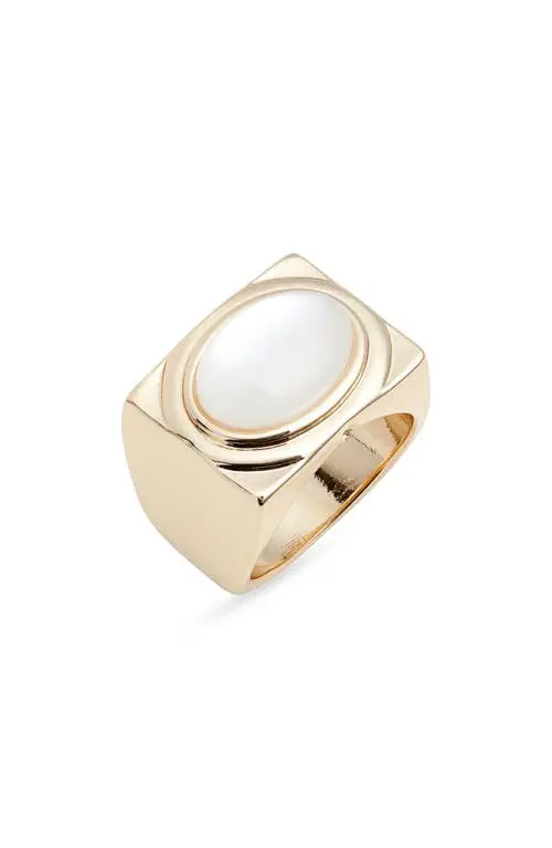 Nordstrom Oval Resin Signet Ring - White- Gold