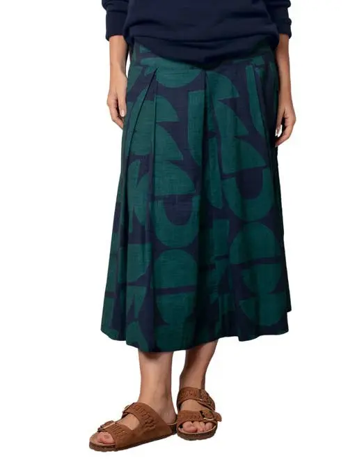 CELTIC & CO. Box Pleated Midi Skirt - Geo Shapes