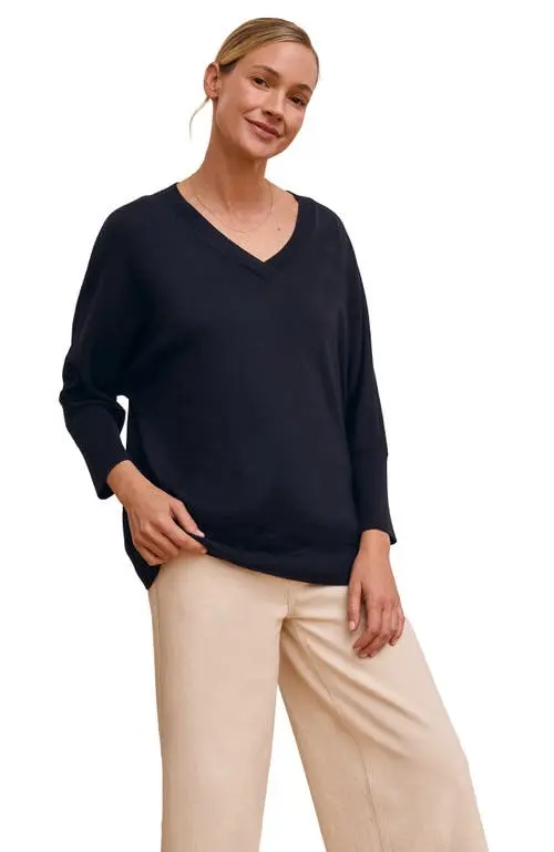CELTIC & CO. Slouchy V-neck Pure Wool Jumper - Navy