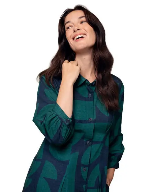 CELTIC & CO. Pleat Detail Shirt Dress