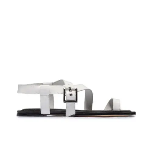 Bernardo Hartshorn Toe Ring Sandal - White