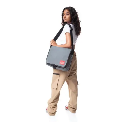 MANHATTAN PORTAGE Deluxe 13-inch Laptop Bag - Grey
