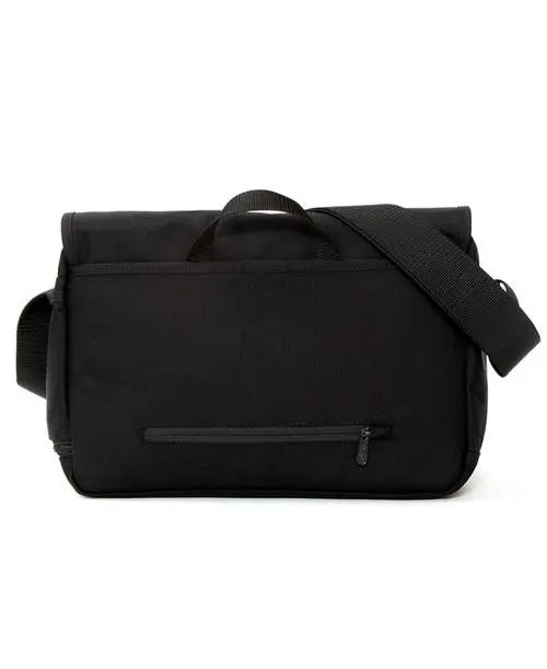 MANHATTAN PORTAGE Delancey Messenger Bag - Black