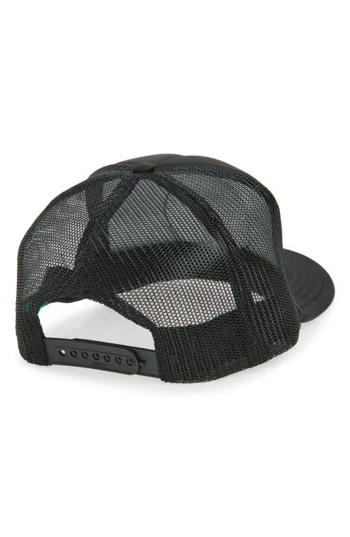 FRIDAY FEELIN’ Trucker Hat
