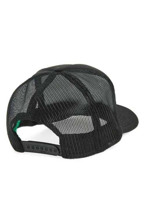 FRIDAY FEELIN’ Trucker Hat