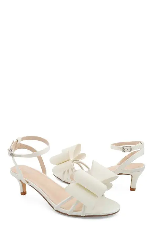 KAILEE P Sylvia Satin Strappy Kitten Heel Sandals - Ivory