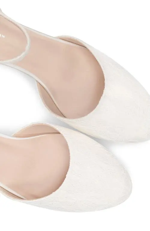 KAILEE P Yvonne Lace Round Toe Low Block Heel