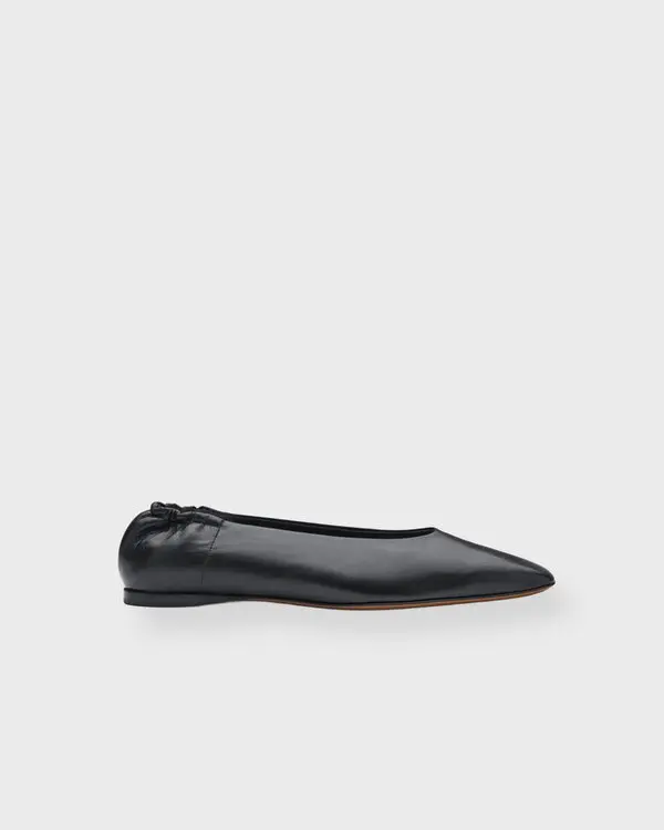 ATP ATELIER Moena Shiny Nappa Ballet Flats - Black