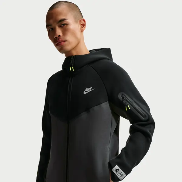 Nike Tech Fleece Full-zip Windrunner Jacket - Black