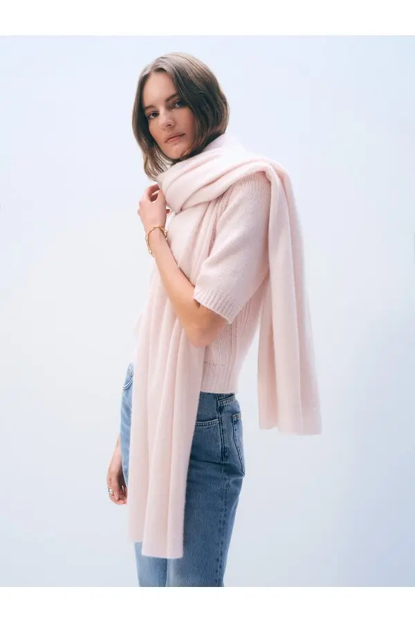 WHITE & WARREN Cashmere Travel Wrap | Sand - Pink
