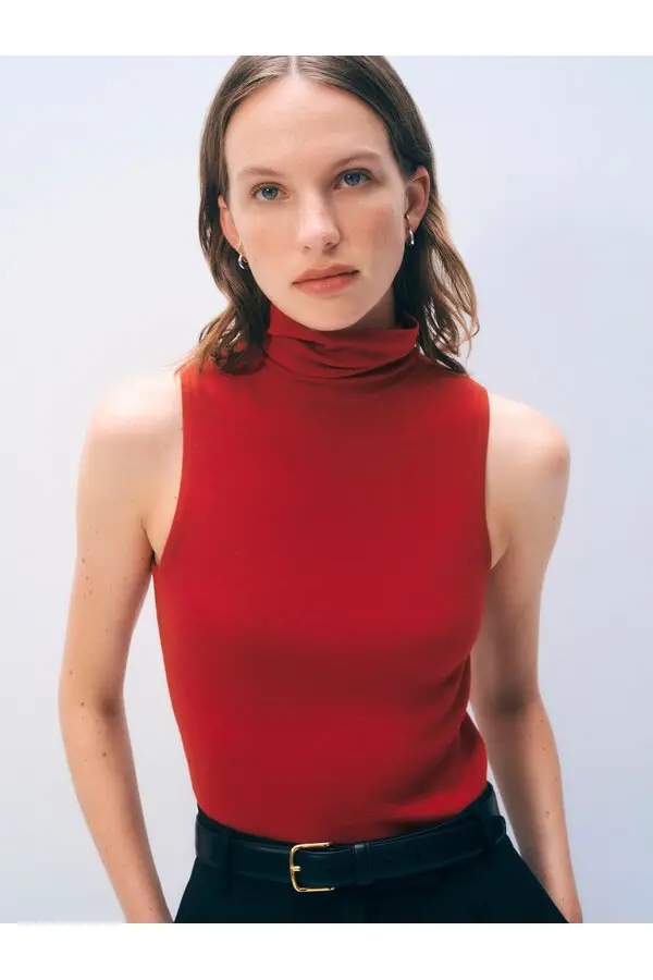 WHITE & WARREN Sleeveless Turtleneck