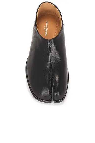 MAISON MARGIELA Tabi Babouche Flat