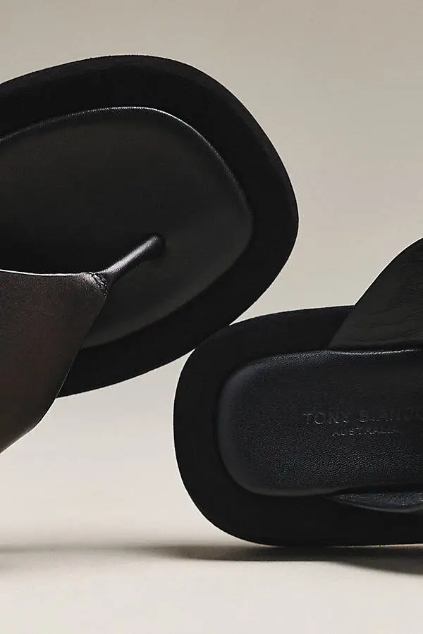 TONY BIANCO Ives Flip-flop Sandals - Black