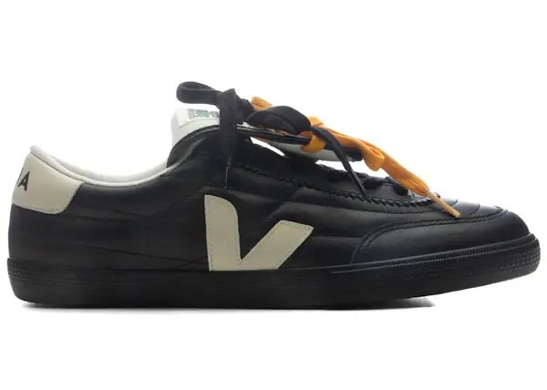 VEJA Panenka Leather Sneakers - Black
