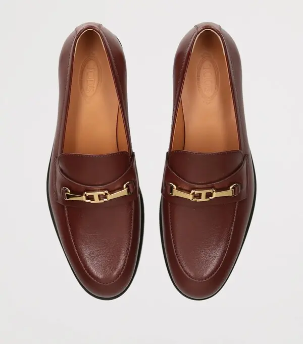 TOD'S Leather Loafers With Gold Tone Chain Detail