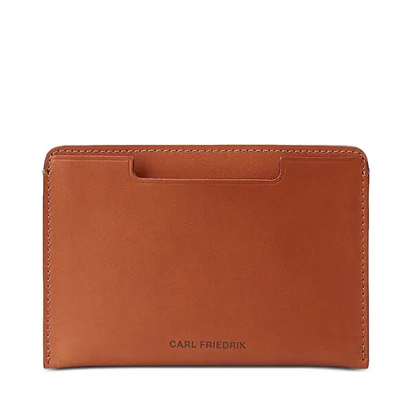 CARL FRIEDRIK Easton Passport Sleeve - Cognac