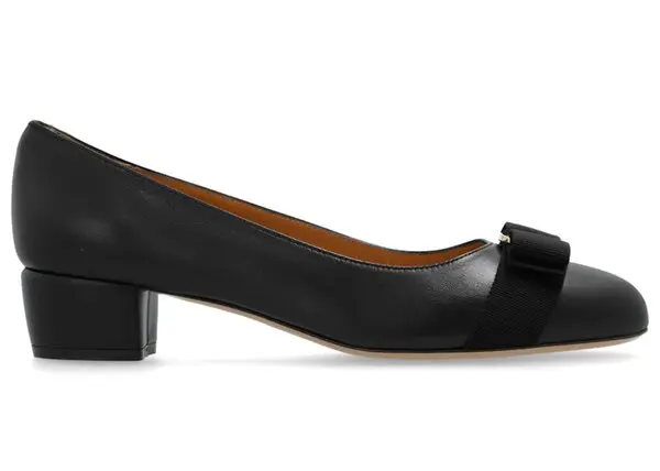 FERRAGAMO Vara Soft Bow 30cm Pumps - Black