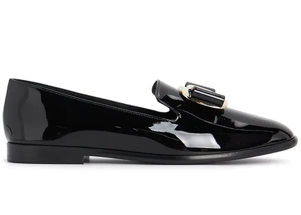FERRAGAMO Vara Plate Zamira Loafer