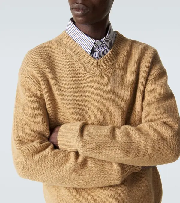 Bottega Veneta Cashmere V-neck Sweater