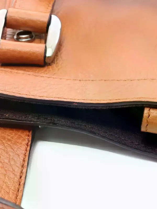 Gucci 2000s Abby Leather Tote