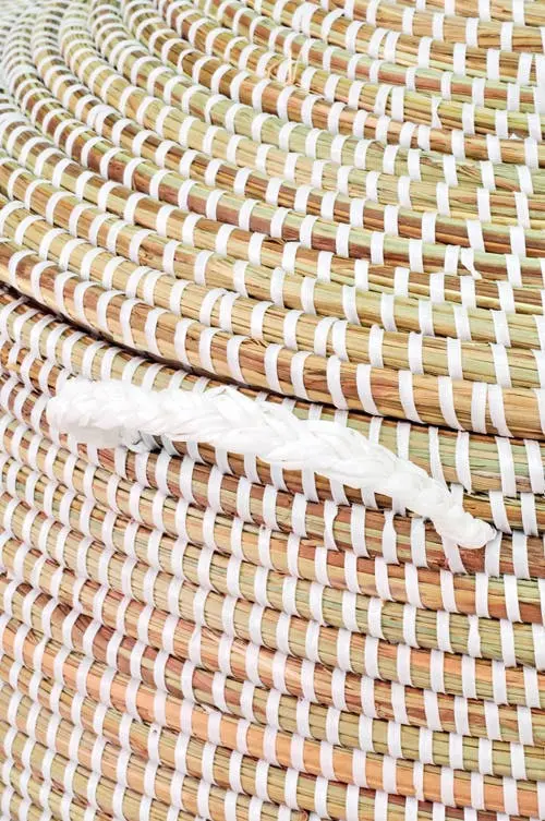 AFRICAN MODERN Solid Prayer Mat Hamper