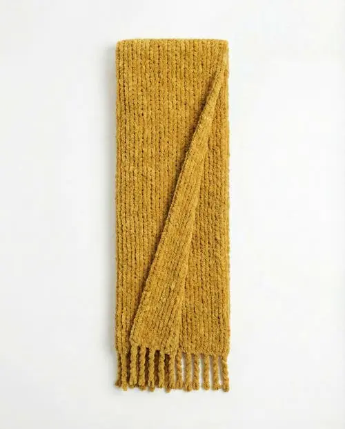 VILLA ABURI Chunky Chenille Knit Blanket With Fringe