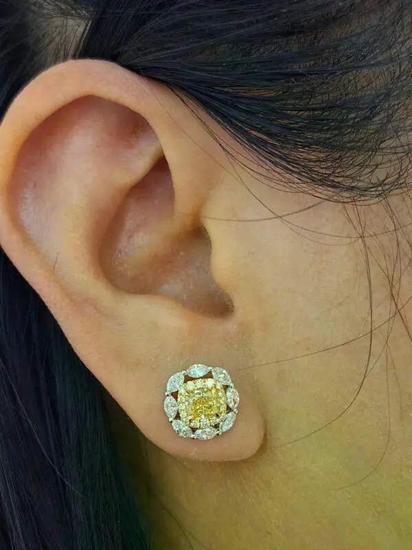 HYT JEWELRY Yellow And White Diamond Earrings