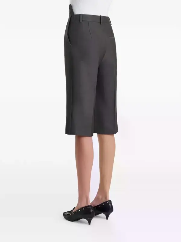 Khaite Raelle Tailored Cady Shorts - Grey