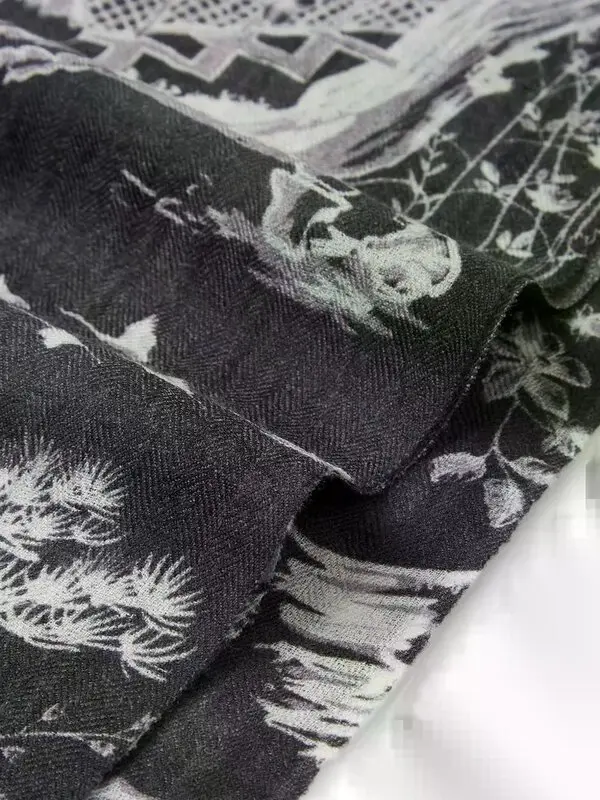 Shanghai Tang Tang Printed Scarf