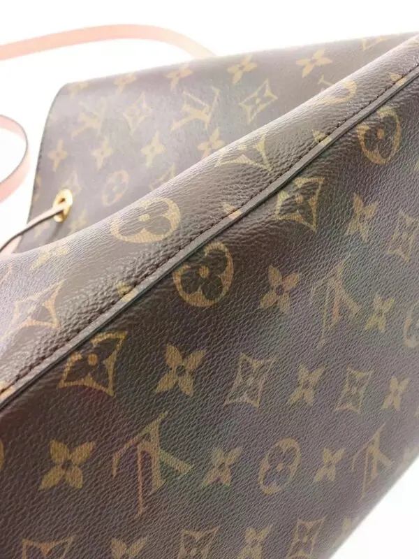 LOUIS VUITTON 2019 Monogram Neonoe Mm Bucket Bag - Brown