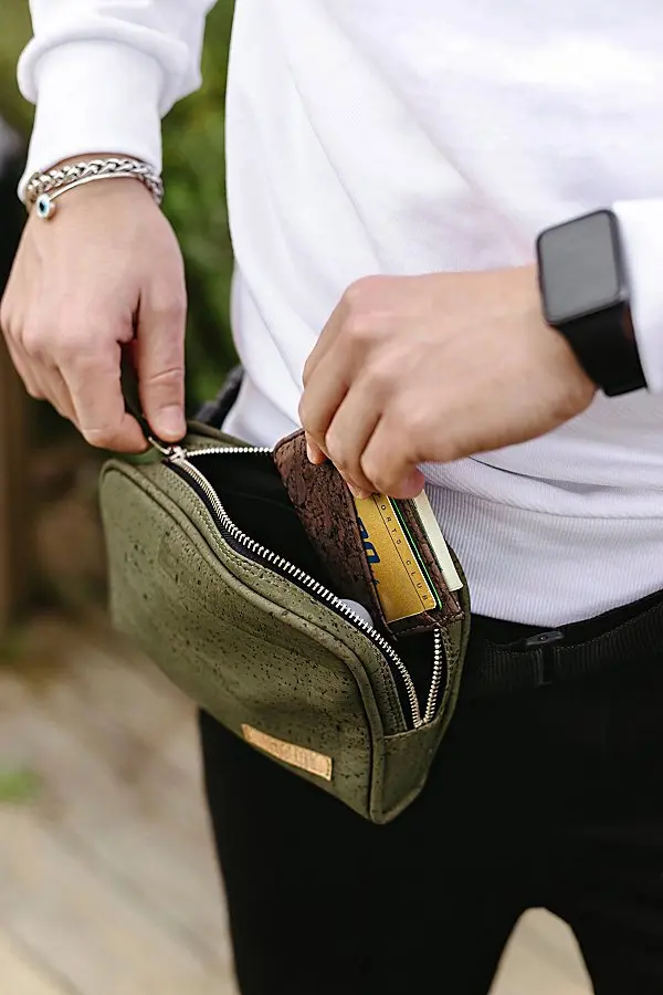 TIRADIA CORK Omni Belt Crossbody Bag - Green