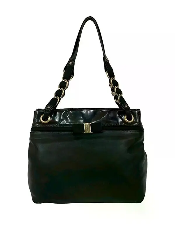 FERRAGAMO 2000-2026 Leather Vara Bow Shoulder Bag