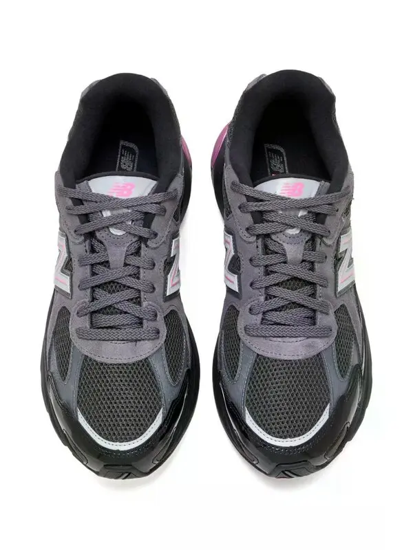 NEW BALANCE 2010 Logo Sneakers - Black