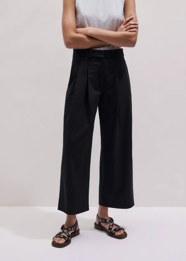 ME+EM Straight Crop Pleat Front Trousers - Black