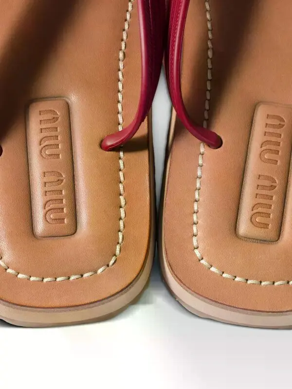 Miu Miu Thong Sandals With Padded Detail - Pink