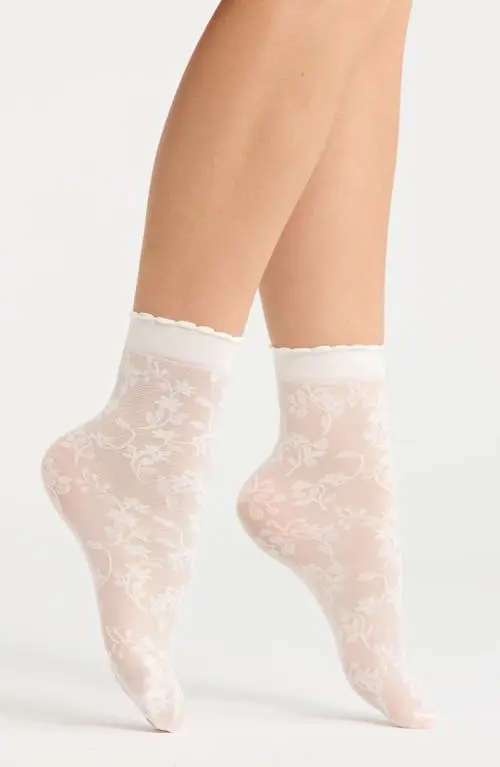 Nordstrom Sheer Lace Ankle Socks - Ivory Egret