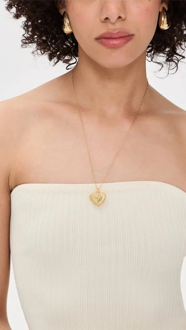 GWEN BELOTI Etched Heart Locket Pendant Necklace