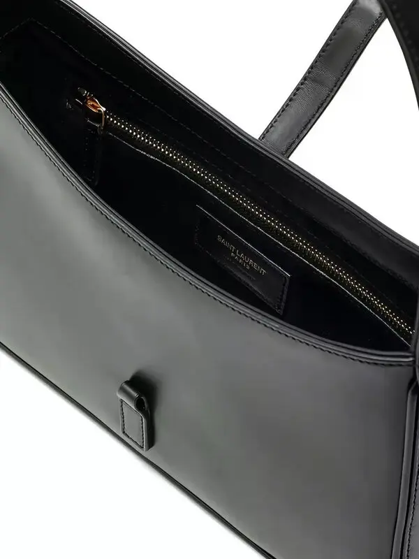 Saint Laurent Le 5 À 7 Shoulder Bag
