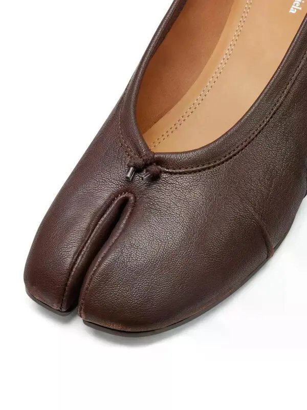MAISON MARGIELA Tabi Ballet Flats - Brown