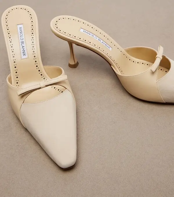 Manolo Blahnik Tapidpla Leather And Suede Mules - Beige