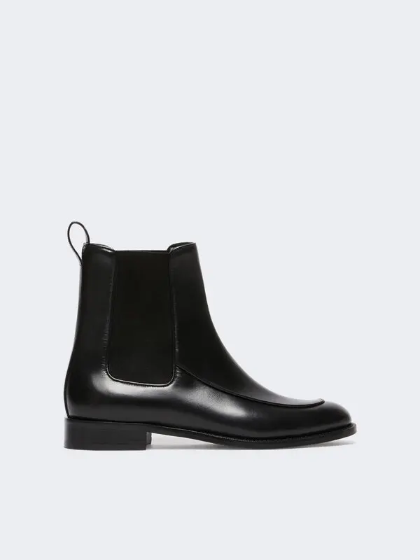 Max Mara Leather Chelsea Ankle Boots - Black