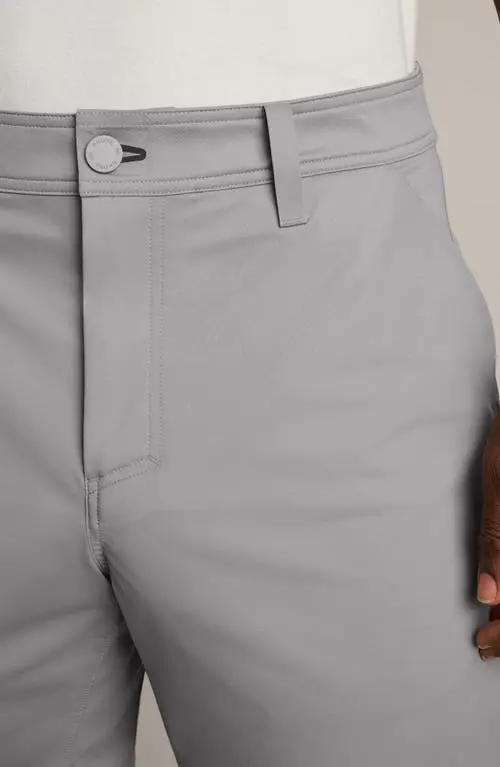 RHONE Commuter Flyweight Performance Golf Shorts - Light Gray