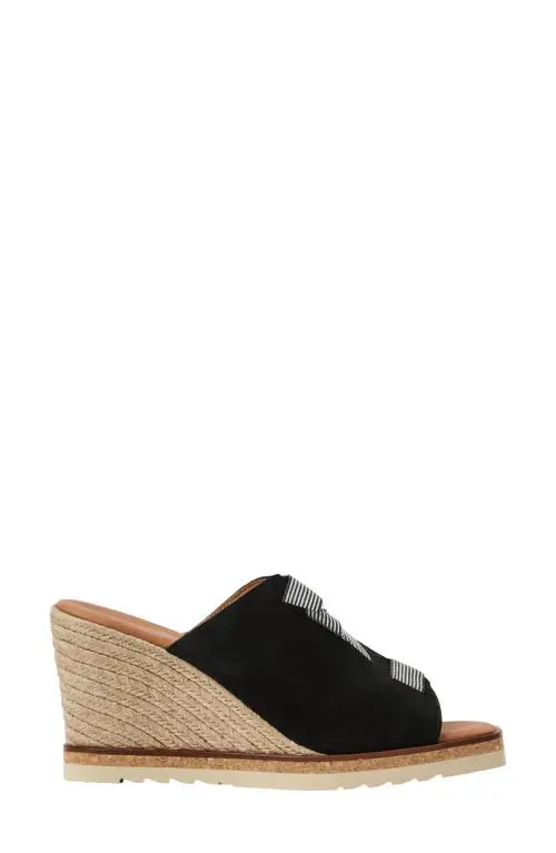 Andre Assous Mason Wedge Sandal - Black