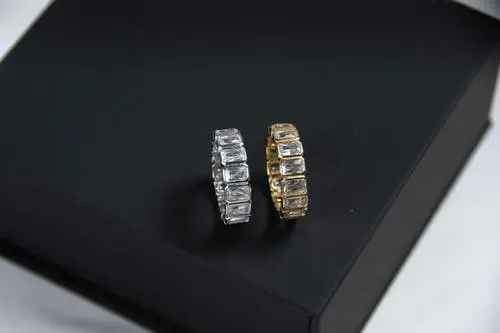 RACHELMENT Jezel Ring With Bezel Set Cubic Zirconia - Gold