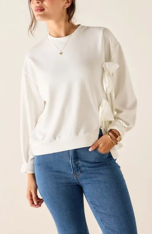 VOYAGEUR BY MERSEA Simone Bow Crewneck Sweatshirt