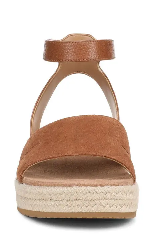 Vionic Yucca Ankle Strap Sandal - Tan