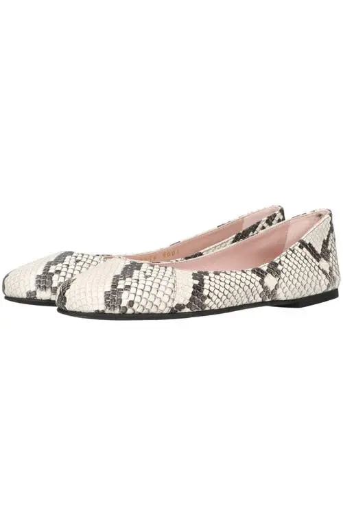 Pretty Ballerinas Round Toe Snakeskin Ballet Flats
