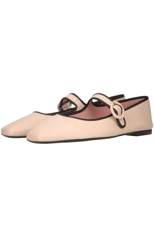 Pretty Ballerinas Square Toe Leather Mary Jane Flats