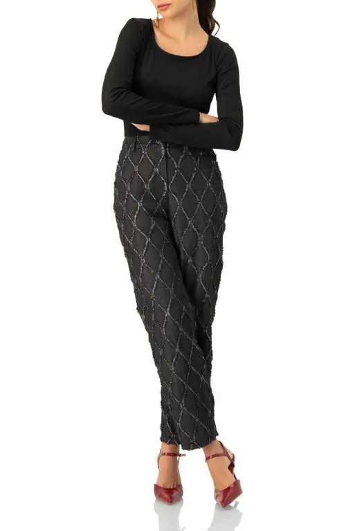 IVONNE Ribbed Long Sleeve Crop Top